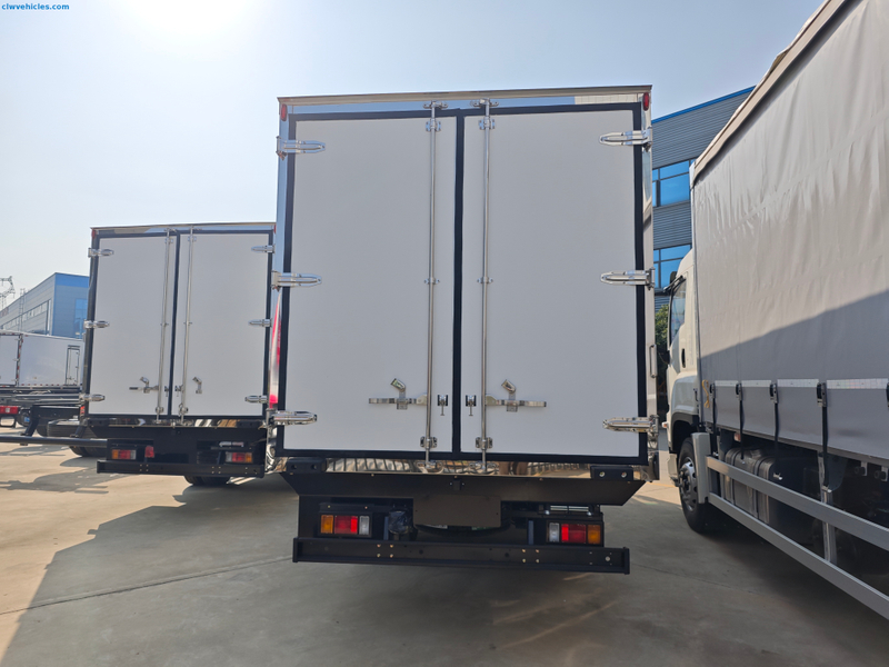 ISUZU KV600 4x2 Cargo Box Truck from China manufacturer - CLW Group
